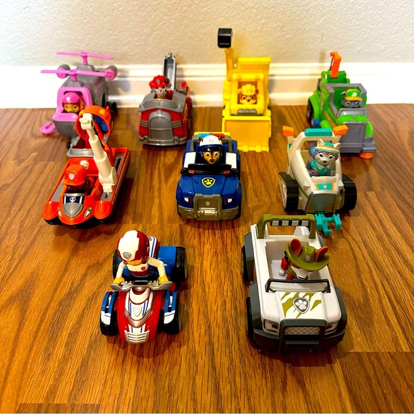 Nickelodeon | Toys | Huge 8 Piece Paw Patrol Rolling Vehicles Toy Set ...